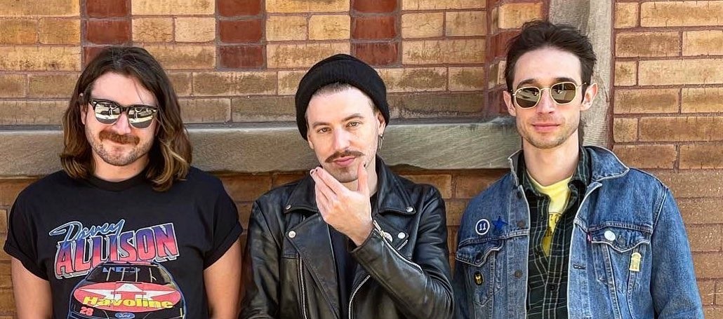 Feelrs vient nous régaler avec un nouveau single au son détonnant ...
