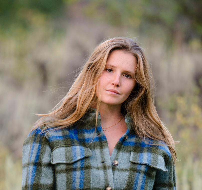 Titre du jour - Jaidyn Hurst – Love Me Like I Need - Radio Castor